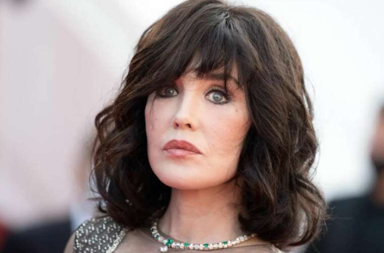 Isabelle Adjani : Les chirurgies esthétiques qu'elle a subi